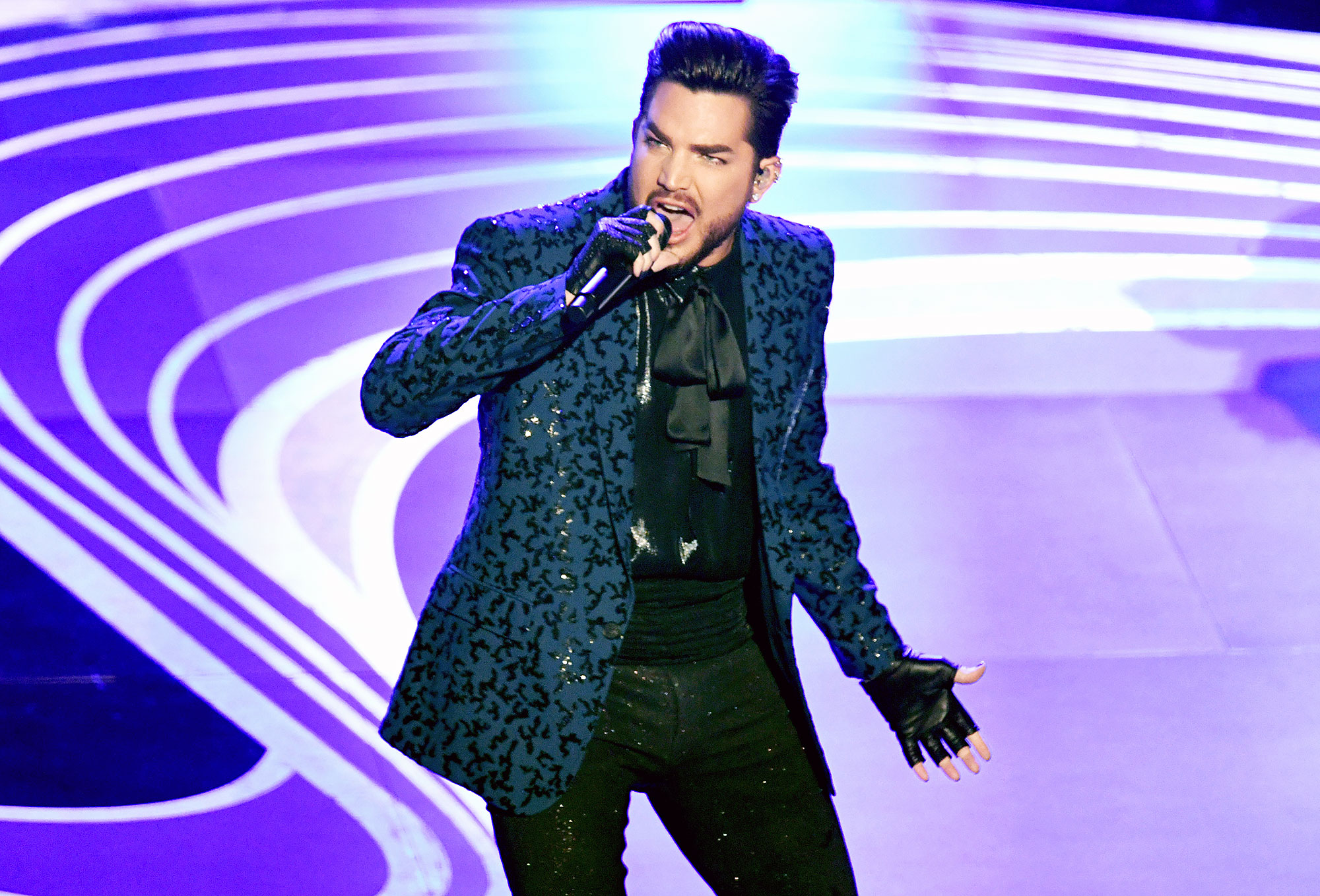 Queen + Adam Lambert Slay the Oscars!